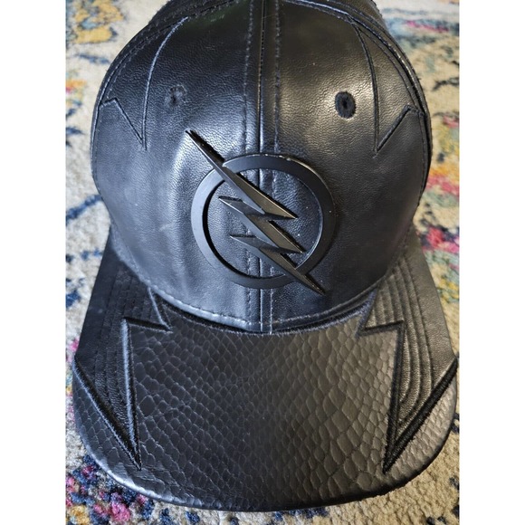 DC Comics | Accessories | Dc Comics The Flash Black Faux Leather ...